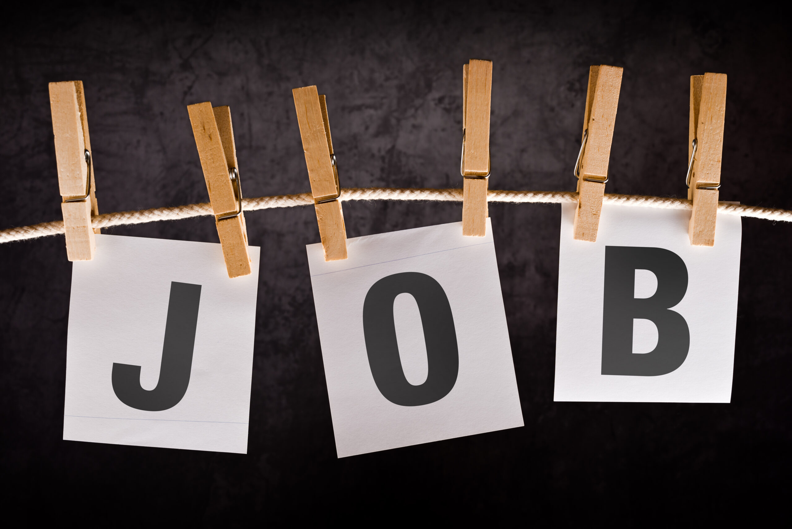 The office is the deal-breaker for of British job-hunters