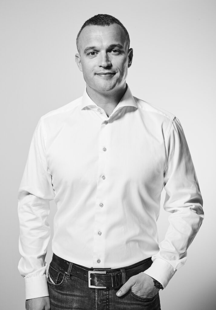 Book Reviews: Unsexy Business and Family Business - Small Business UK